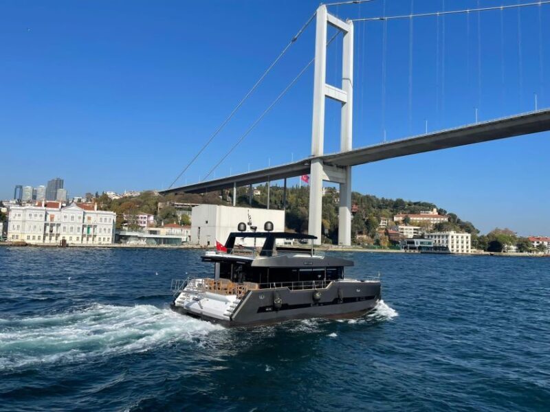Bosphorus Tour With Lunch - Transportation and Timing: Why They Matter
