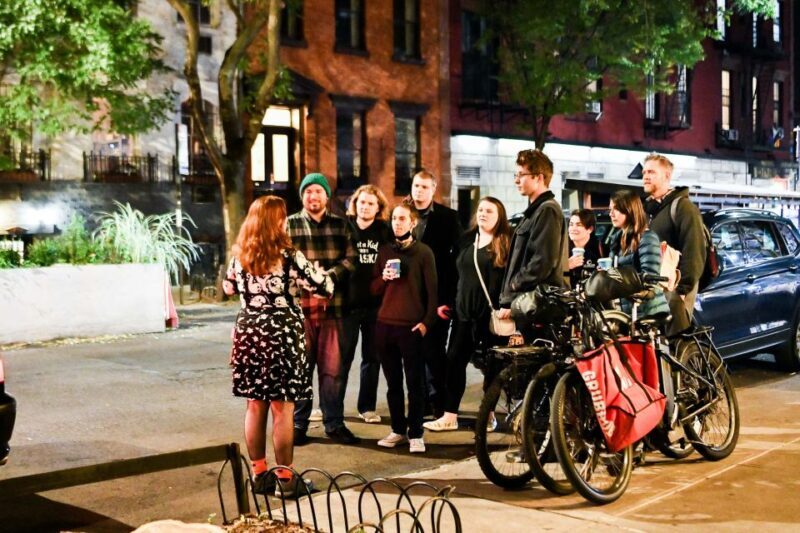 Boston: Boos and Brews Haunted Pub Crawl - FAQ