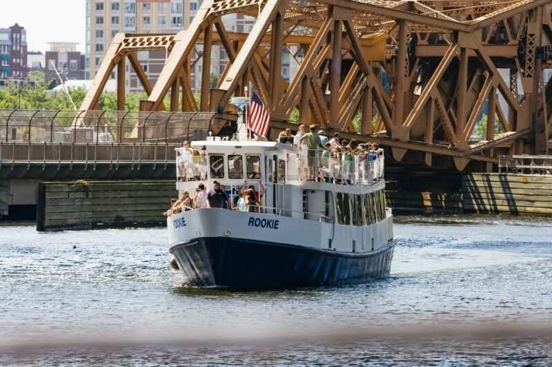 Boston: City Cruises Historical Sightseeing Cruise - The Experience: A Closer Look
