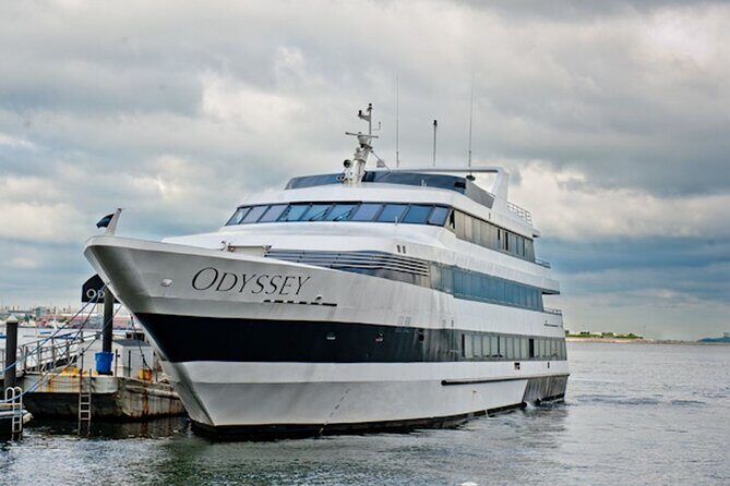 Boston Father's Day Brunch Cruise - Comfort and Convenience
