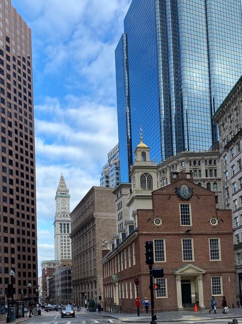 Boston: Freedom Trail Guided Walking Tour in French - A Walk Through Boston’s Historic Streets with a French Touch