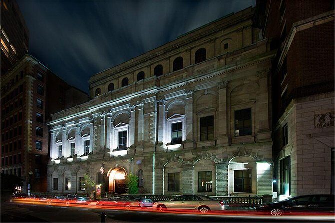 Boston Ghosts By US Ghost Adventures - A Complete Look at the Boston Ghosts Tour