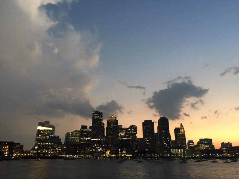 Boston Harbor: Full Moon Cruise with Champagne Option - Introducing the Boston Harbor: Full Moon Cruise with Champagne Option