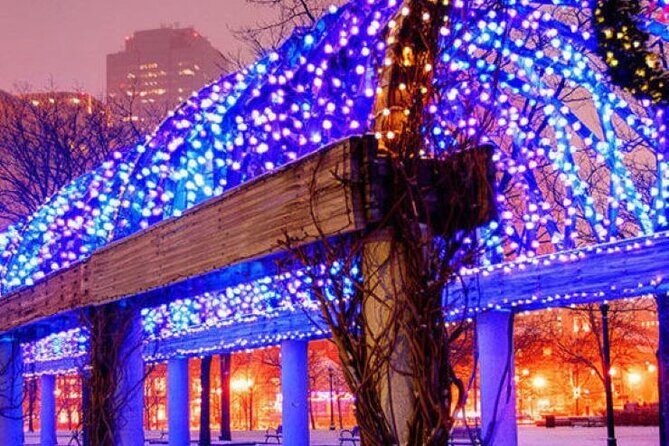 Boston Holiday Sights and Festive Nights Trolley Tour - FAQs