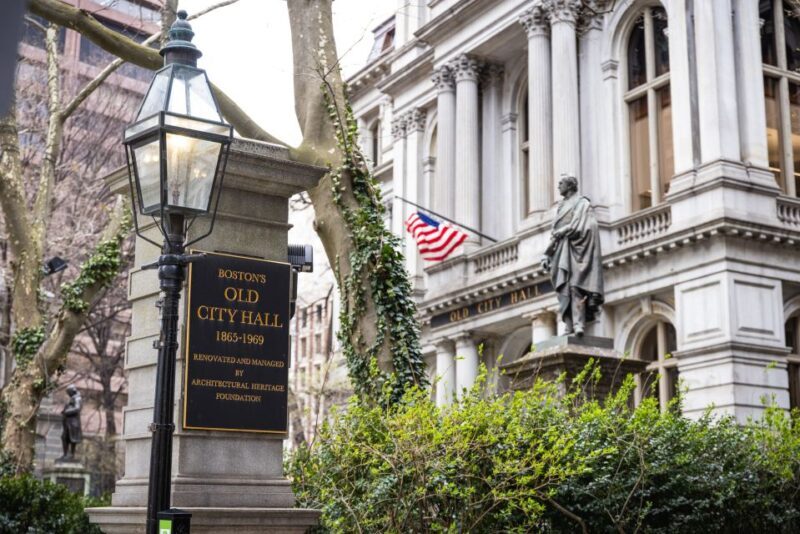 Boston: Seafood, History & Highlights Day Tour - Key Points