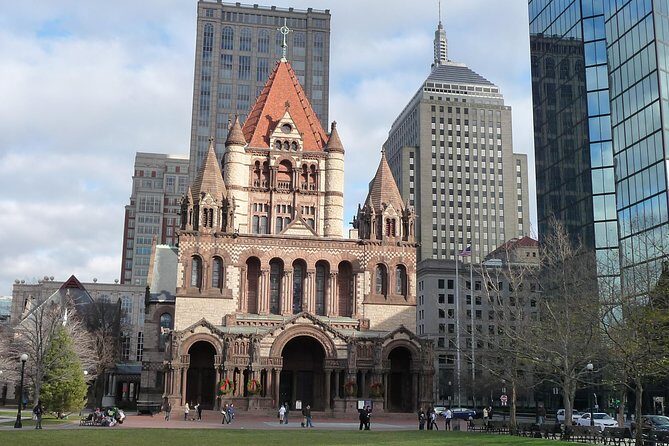Boston Sightseeing Tour - a fully-narrated driving tour - The Sum Up