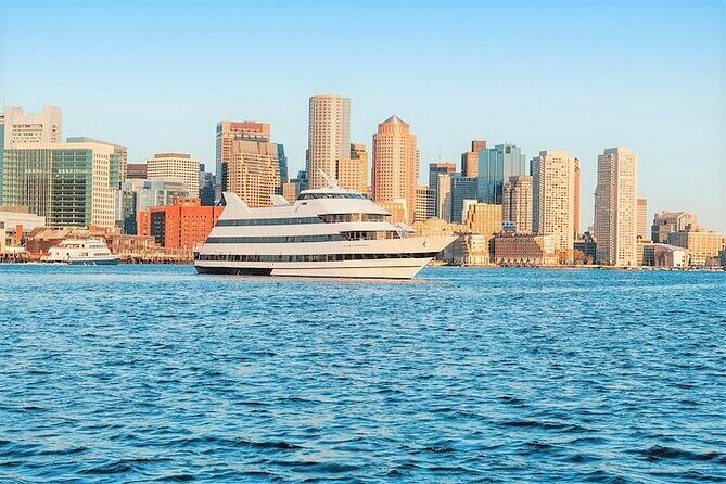 Boston Signature Dinner Cruise - Boston Signature Dinner Cruise Review: A Night Along Boston Harbor