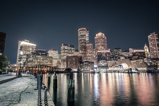 Boston Small Group Night Tour - An In-Depth Look at the Boston Small Group Night Tour