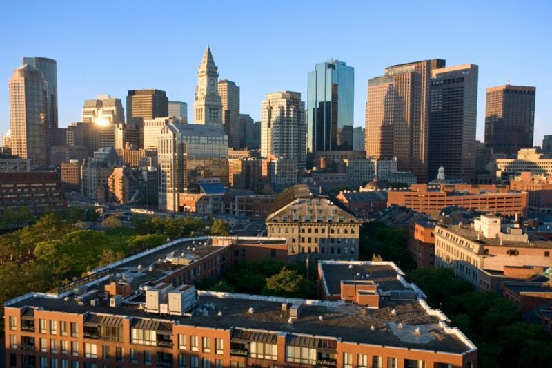 Boston: Small Group Night Tour with Boston Cream Pie - FAQ