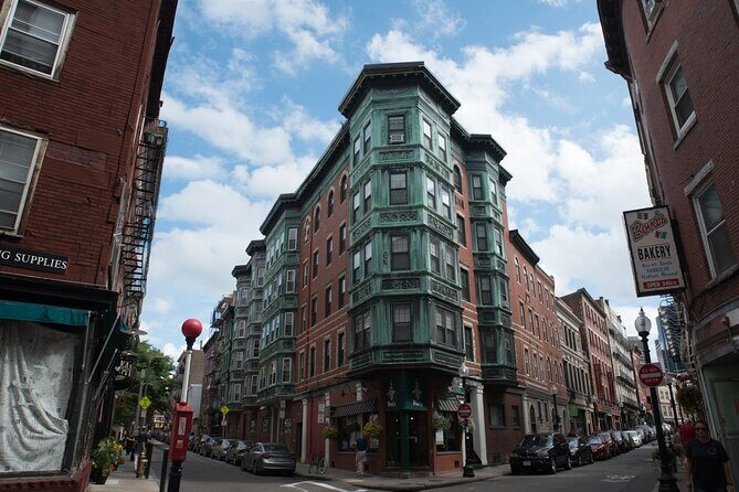 Boston Small-Group Walking Food Tour With Tastings - Why Consider This Food Tour?