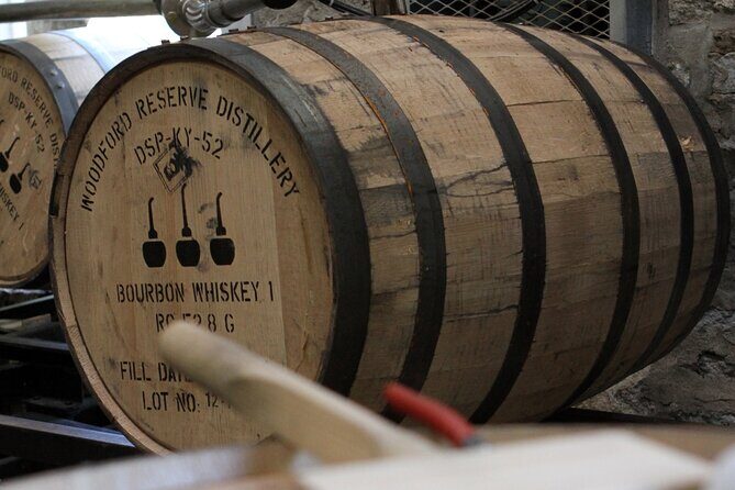 Bourbon Wine Tour In Kentucky - Transportation and Group Dynamics