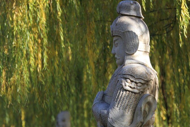 Boutique Tour: Juyongguan, Sacred Way and Dingling of Ming Tombs - Frequently Asked Questions