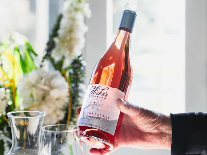 Boutique Winery Half-Day Tour & Vineyard Platter-Style Lunch - Key Points