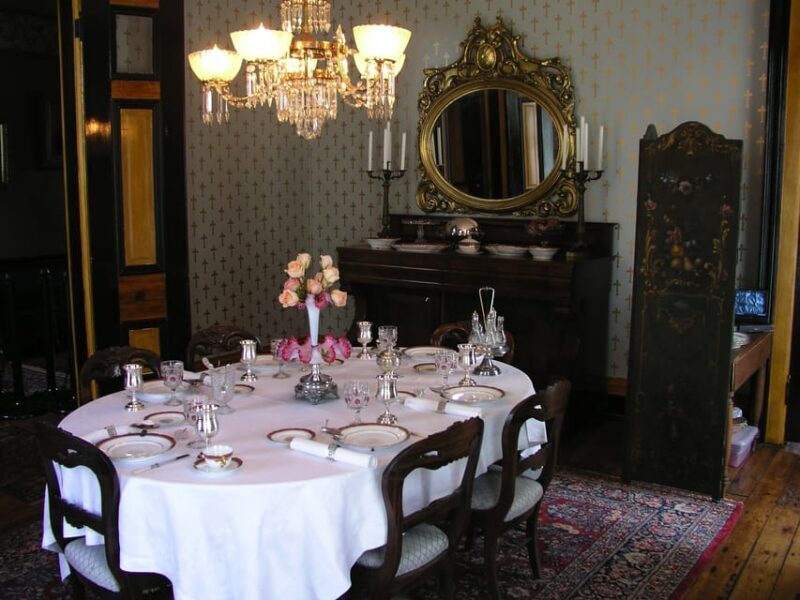 Bowling Green: Riverview at Hobson Grove Historic House - The Experience and Authenticity