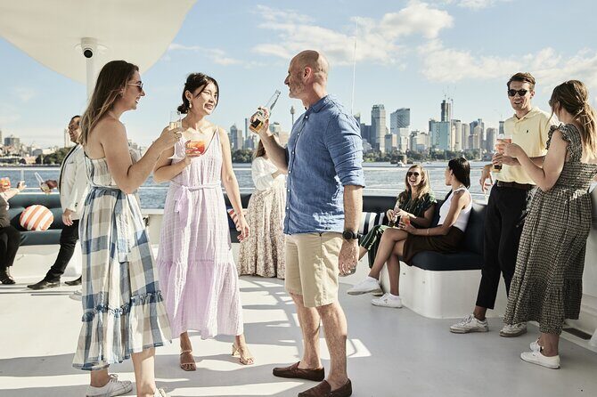 Boxing Day Lunch Cruise on Sydney Harbour - Key Points