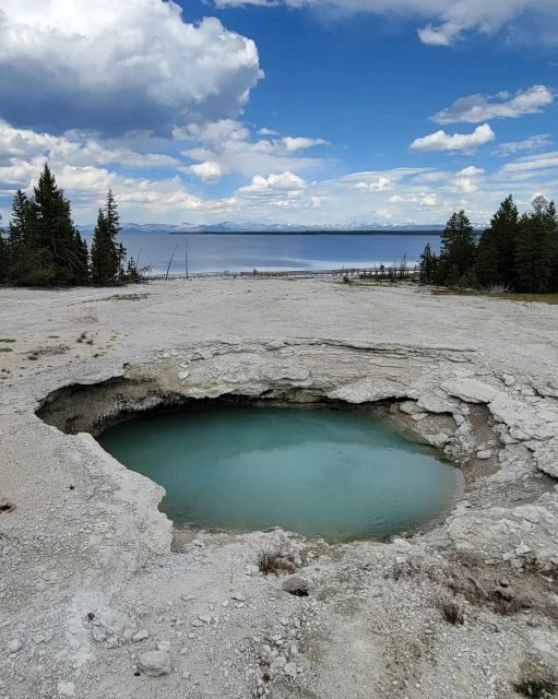 Bozeman: Yellowstone & Grand Teton National Park with Hotel - Key Points