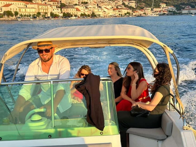 Bra: Adriatic Boat Tour with Vruja Bay and Brela Stone - An Authentic Look at this Croatian Boat Tour