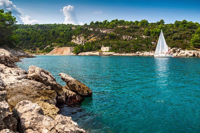 Brac Island One-Day Trip with the Sailboat Nana - Private Tour - Food, Drinks, and Local Flavors