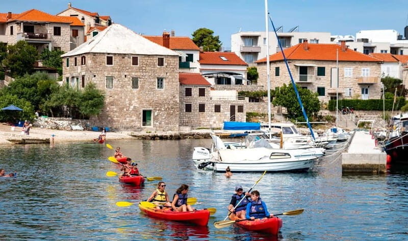 Brac Island: Postira to Lovreina (St.Lovre) Sea kayaking - Introduction to the Experience