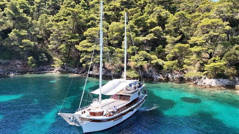 Brac/olta/Blue Lagoon - One-day excursion by boat - Mooring in Secluded Coves and Water Fun