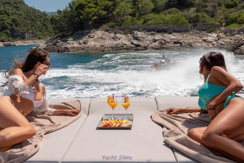 Brac/olta/Blue Lagoon - One-day excursion by boat - Lunch: Fresh, Local, and Delicious