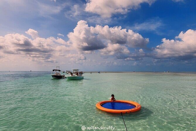 Bradenton Luxury Private Charter Rental: Boat Rental with Captain - Key Points