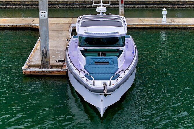 Bradenton Luxury Private Charter Rental: Boat Rental with Captain - Feedback and Authentic Perspectives