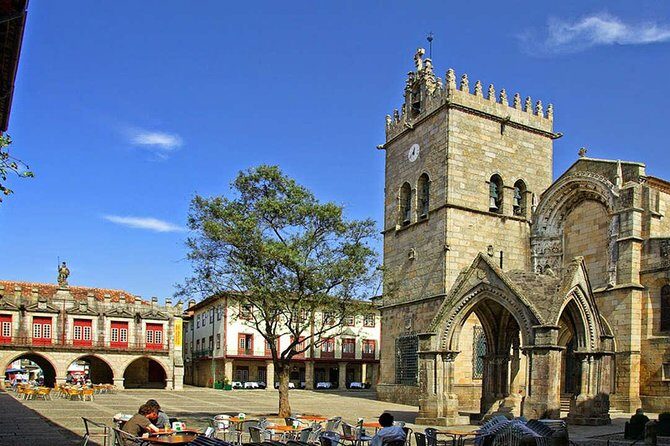 Braga and Guimaraes - All Inclusive from Porto - Who Is This Tour Best For?