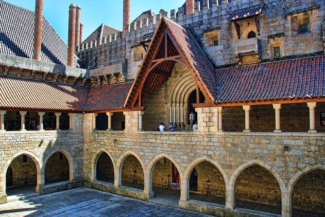 Braga and Guimaraes - All Inclusive from Porto - Frequently Asked Questions