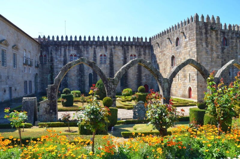 Braga and Guimarães Day Trip from Porto - FAQ