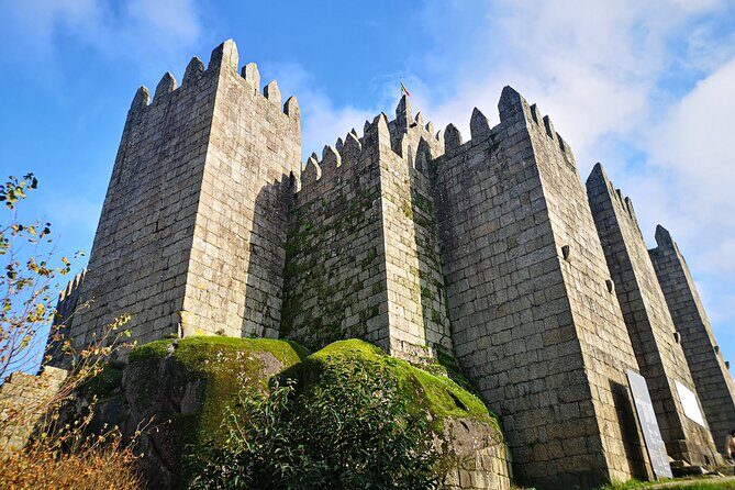 Braga and Guimarães Private Tour with Lunch - The Lunch Break: Authentic Flavors and Local Dining