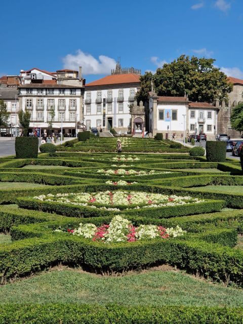BRAGA E GUIMARÃES: Historical Private Tour from Porto - FAQ