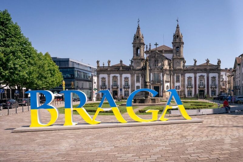 Braga: Flexible Walking Tour in Historic Center - Key Points