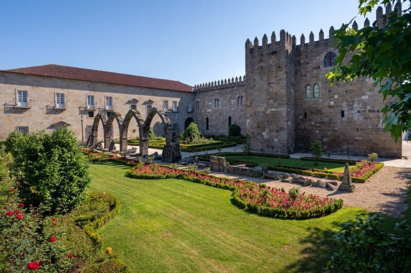 Braga: Flexible Walking Tour in Historic Center - What’s the Experience Like?