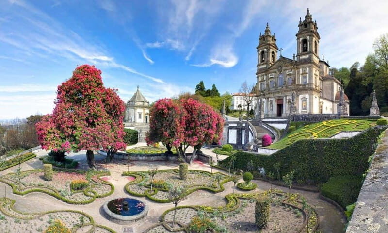 Braga & Guimarães Day Trip from Porto - Key Points
