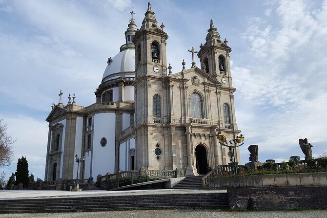 Braga Private Walking Tour with a Professional Guide - Exploring Braga: A Private Walking Tour Thats Worth Every Step