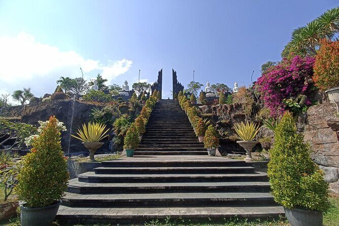 Brahmavihara Arama Banjar Hot Spring Ulundanu Bratan Private Tour - Relax and Refresh at Banjar Hot Springs