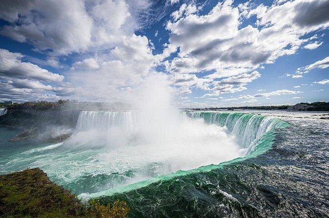 Brampton to Niagara Falls Small Group Tour up to 6 Pax - Who Should Consider This Tour?