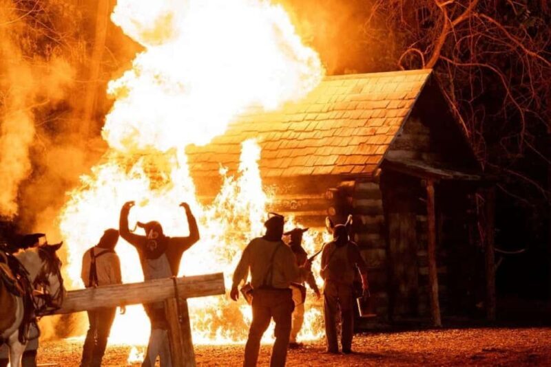 Branson: Chuckwagon Dinner Show and Outdoor Drama - Key Points