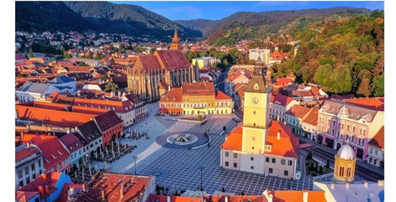 Braov in Focus: A Walking Tour, Hike & Photo Experience - Key Points