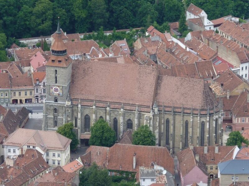 Brasov: Candlelight Tour of Medieval Architecture - Exploring Brasov by Candlelight: A Meditative Stroll Through Medieval Romania