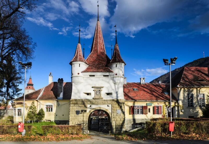 Brasov: Candlelight Tour of Medieval Architecture - Who This Tour Is Best For