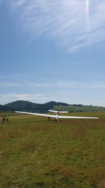 Brasov: Glider Flight Experience at Sanpetru Airfield - Key Points
