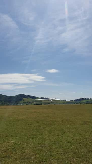 Brasov: Glider Flight Experience at Sanpetru Airfield - Practical Details