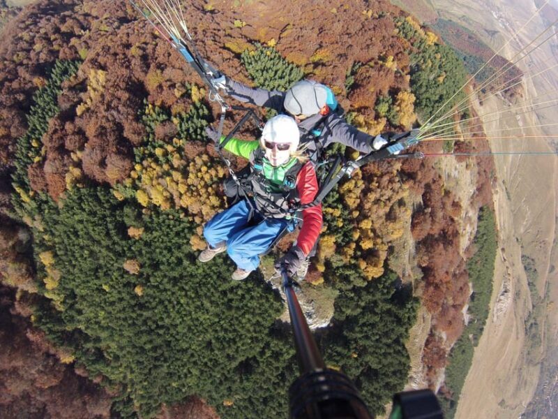 Brasov (:) Tandem Paragliding Experience - Who Should Consider This Paragliding Flight?