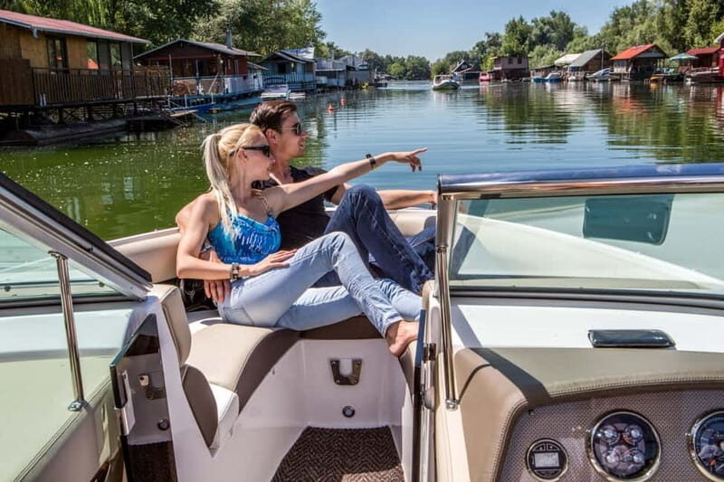 Bratislava by a Private Speedboat - Key Points