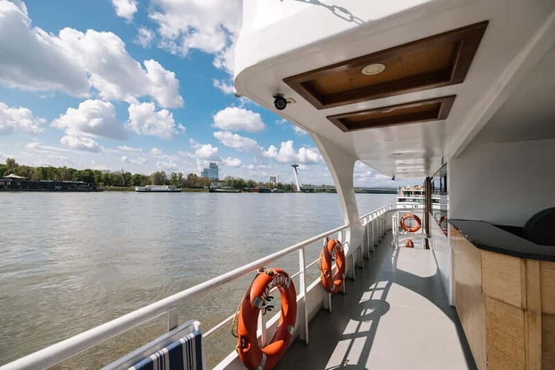 Bratislava: Cruise with Dinner on the Waves of the Danube - FAQs