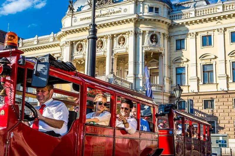 Bratislava: Sightseeing Bus Tour - Key Points