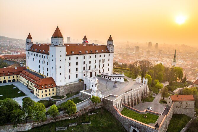 Bratislava-Top Sights Guided Tour - A Thorough Look at the Bratislava-Top Sights Guided Tour