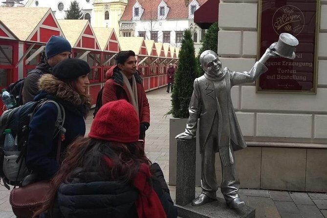 Bratislava walk tour with bonuses and castle 3 + Tip, kids free - Why This Tour Works